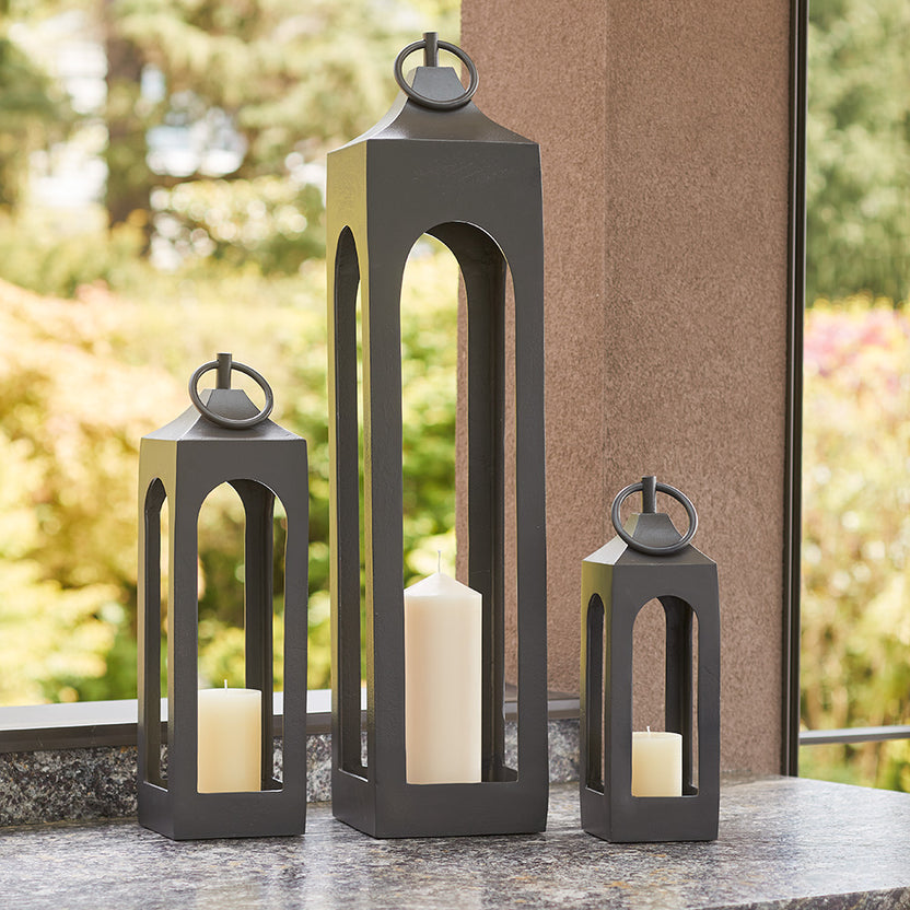 Charlotte Outdoor Lantern | CG Hunter
